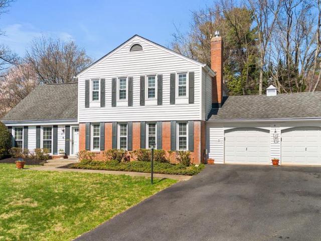4 Ansted Court