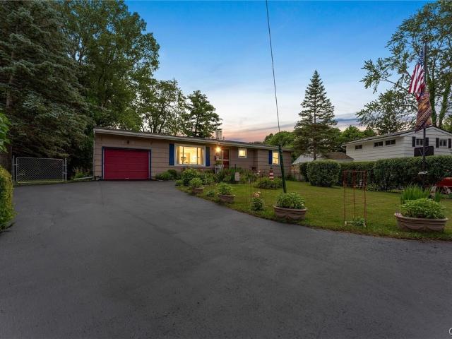 4 Apple Tree Lane