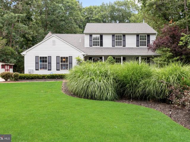 4 Arcadian Drive