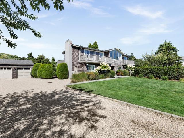 4 Bayberry Lane