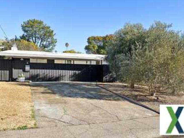 4 bd, 2 ba, 1250 sqft Home for sale San Rafael, California