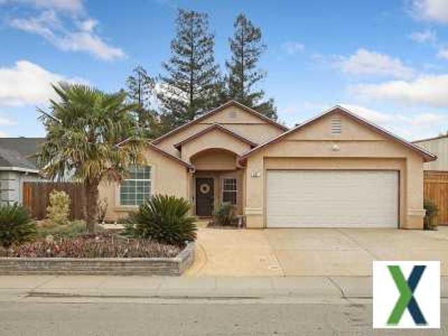 2 bd, 1 ba, 858 sqft Home for sale Galt, California