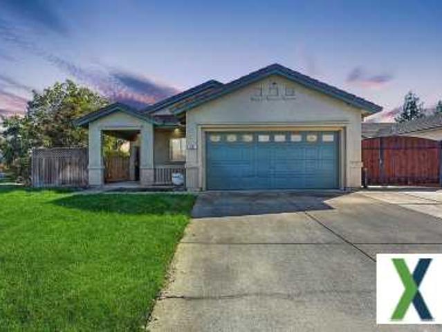 4 bd, 2 ba, 1537 sqft House for sale Galt, California