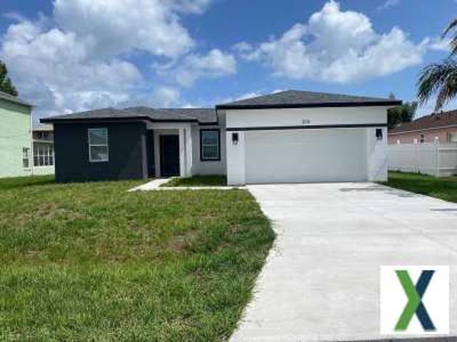 4 bd, 2 ba, 1643 sqft House for rent Poinciana, Florida