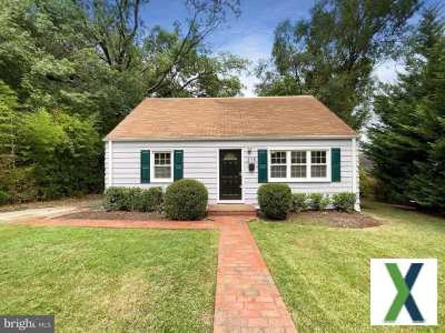 3 bd, 4 ba, 1974 sqft House for sale Bensenville, Illinois
