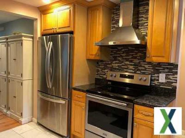 4 bd, 2 ba, 2376 sqft House for rent Winchester, Massachusetts