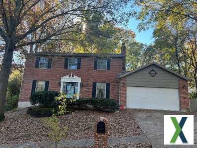 4 bd, 3 ba, 1980 sqft Home for sale Oakville, Missouri