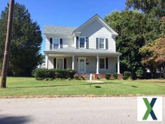 4 bd, 3 ba, 2224 sqft Home for rent Roanoke Rapids, North Carolina