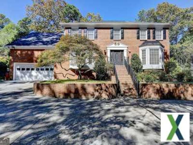 4 bd, 3 ba, 2630 sqft Home for sale Suwanee, Georgia
