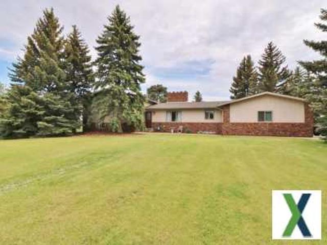 4 bd, 3 ba, 3168 sqft Townhome for sale Minot, North Dakota