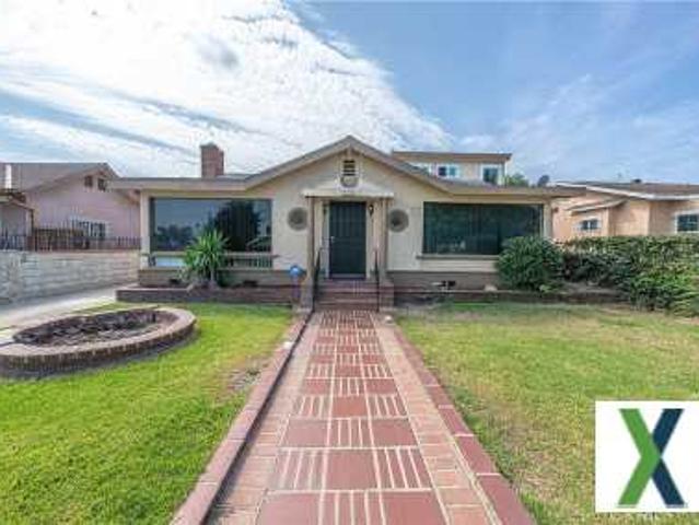 4 bd, 4 ba, 1756 sqft Apartment for sale Westmont, California