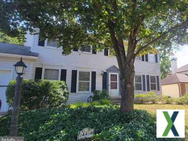 4 bd, 4 ba, 1880 sqft Home for sale Centreville, Virginia