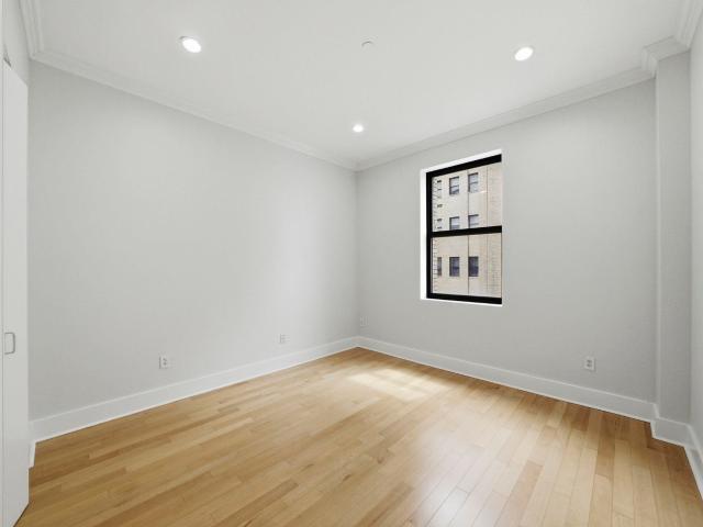 4 Beacon Way # 1404