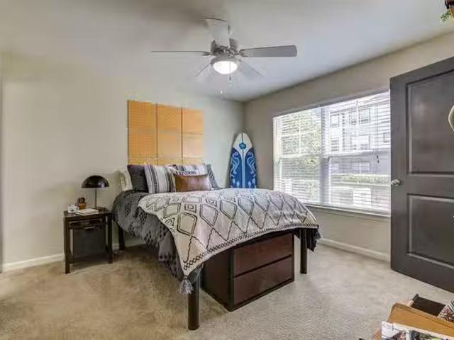 4 Bed 4 Bath