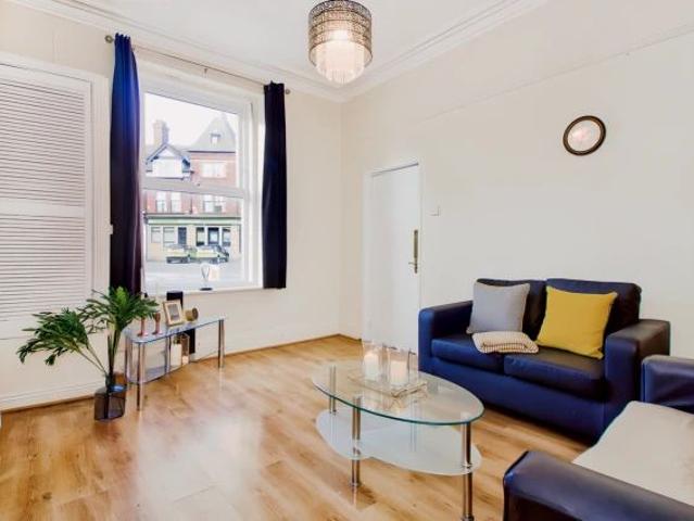 4 Bed 1 Bath