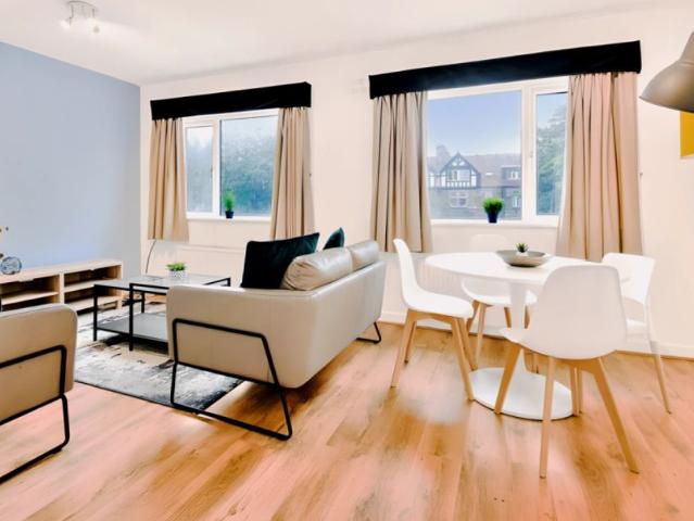 4 Bed 1 Bath