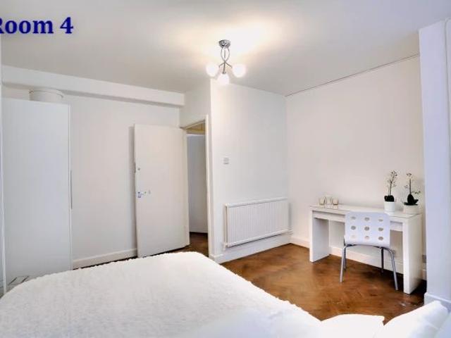 4 Bed / 1 Bath