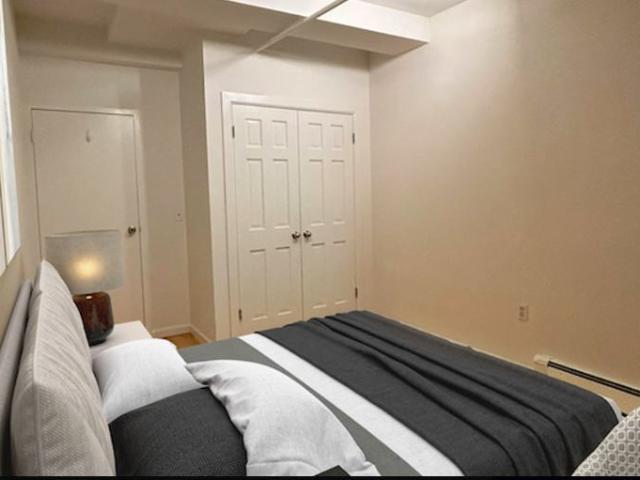 4 bed 1 bath renovated apt!