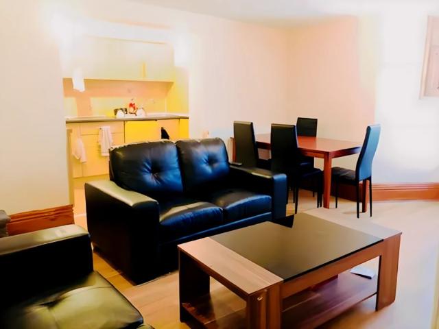 4 Bed 2 Bath