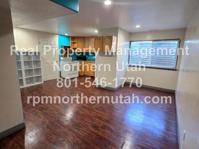 4 Bed 2 Bath Basement Unit in Syracuse!