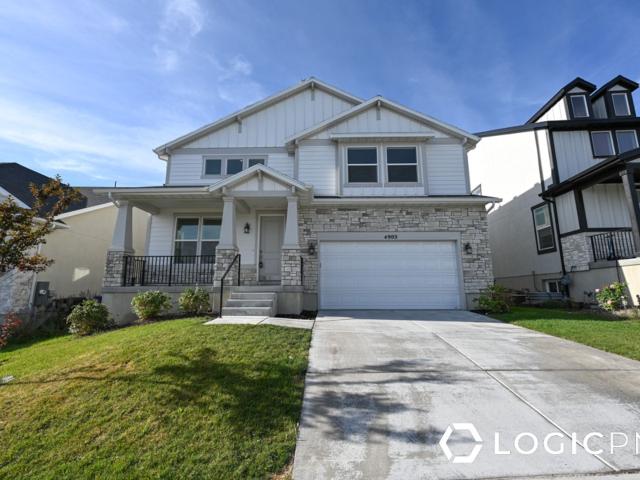 4 Bed / 2.5 Bath Single Family Home for Rent in Herriman, UT