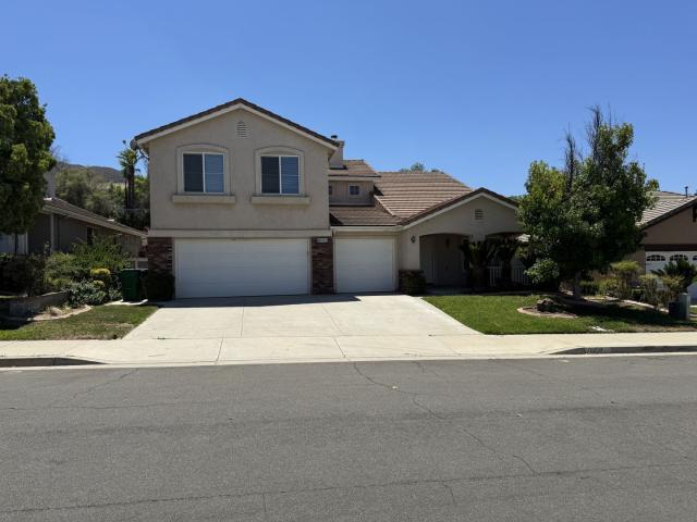 4 bed 3 bath 2794 sqft Corona house with 3 car garage