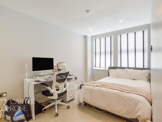 4 bed / 3 bath House Marian Road Streatham Vale