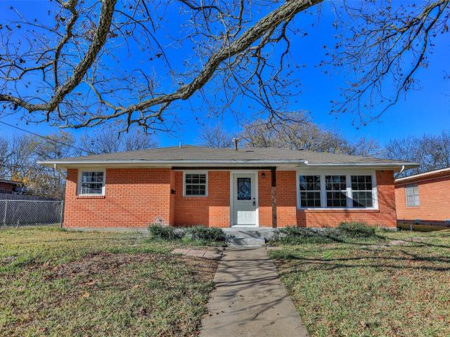 4 Bed 3 Bath in Gainesville
