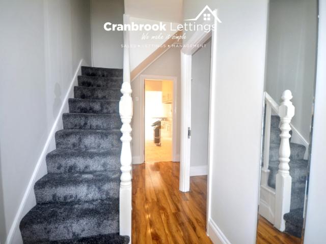 4 bed terraced house to rent Mortlake Road, Ilford IG1