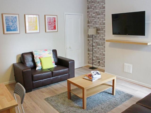 4 Bed Terraced House, Wren Street, CV2