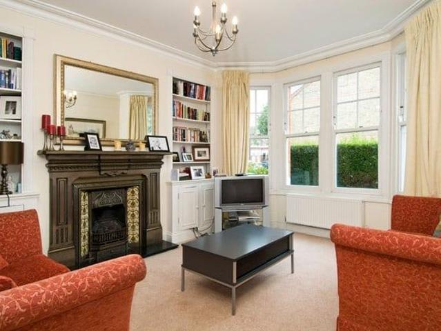 4 Bed Terraced House, Bangalore Street, SW15