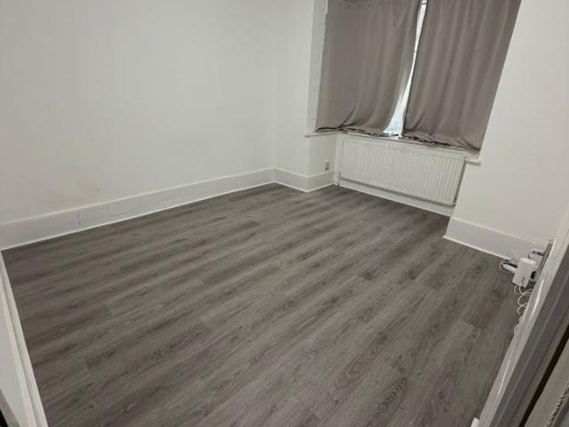 4 Bed Terraced House, Belmont Park Road, E10