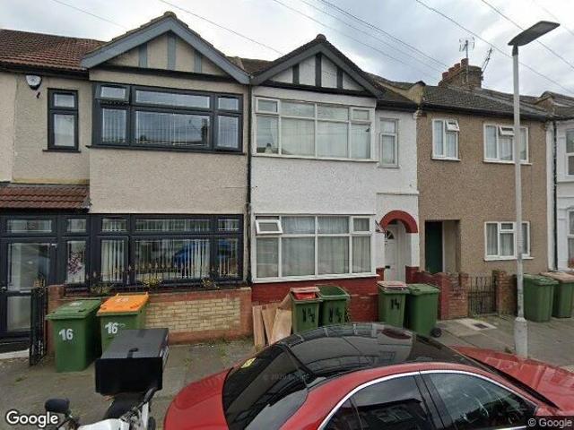 4 Bed Terraced House, Cheshunt Road, E7