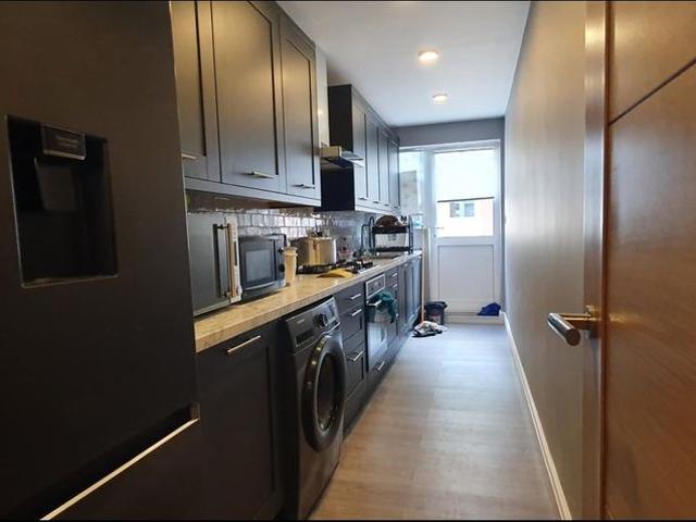 4 Bed Terraced House, Goldsmith Avenue, NW9