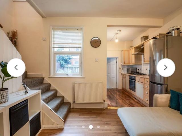 4 Bed Terraced House, Hereward Road, SW17