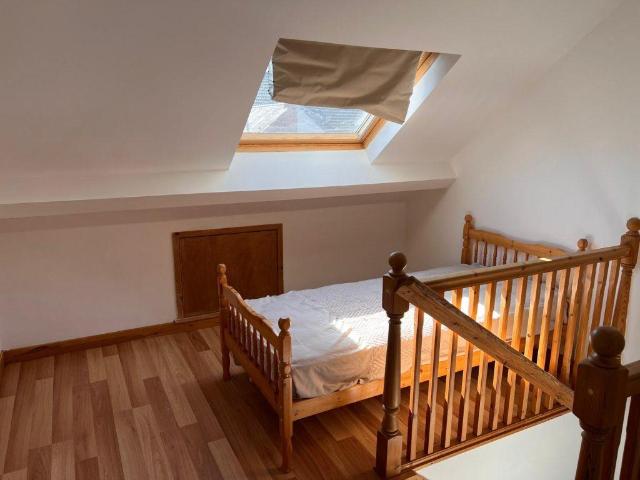 4 Bed – Terraced House – Mountcastle. 4 bed terraced house to rent £1,225 pcm £283 pw