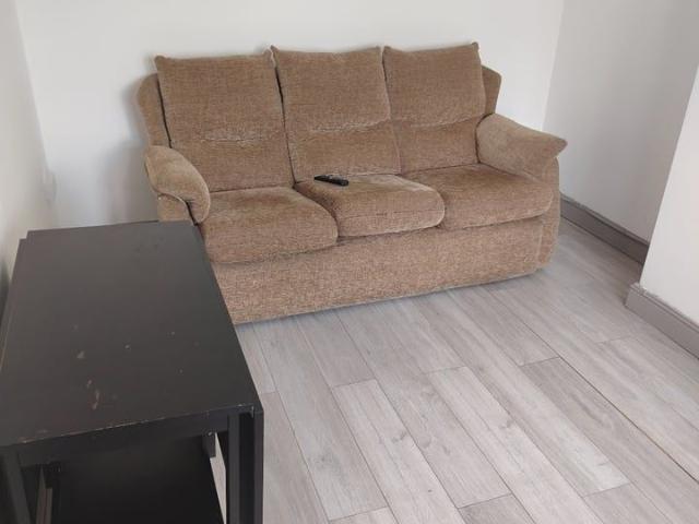 4 Bed Terraced House, Norbury Avenue, CR7