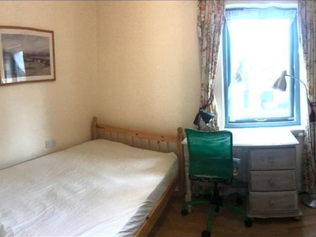 4 Bed Terraced House, Pembroke Avenue, N1