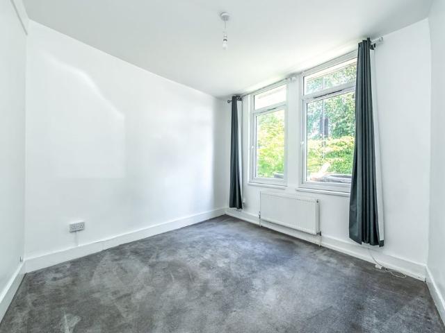 4 Bed Terraced House, Pretoria Road, N17