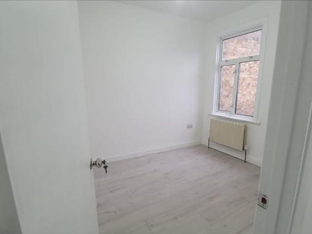 4 Bed Terraced House, Ramsay Road, E7