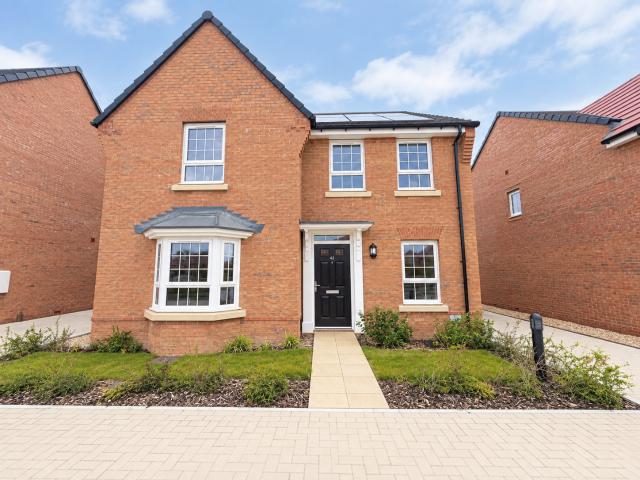 4 bed terraced in bognor regis