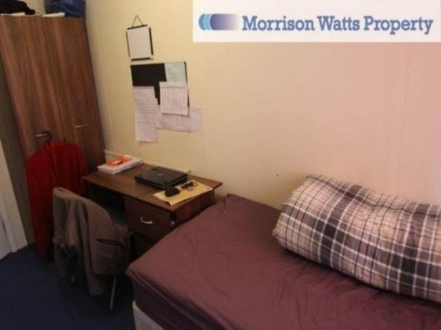 4 Bed Woodsley Road, Hyde Park, Leeds