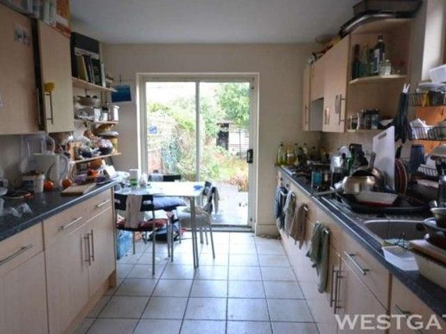 4 Bed Wokingham Road, University Area