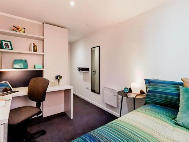 4 Bed Apt Classic Ensuite