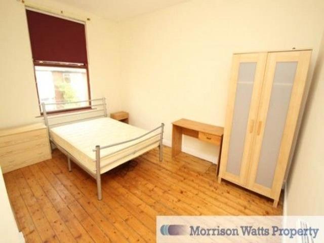 4 Bed Beechwood View, Burley, Leeds