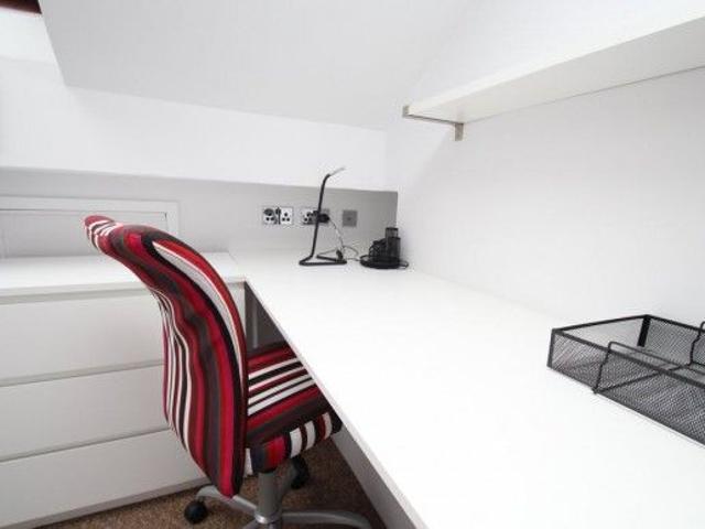 4 Bed Branksome Place, Hyde Park, Leeds
