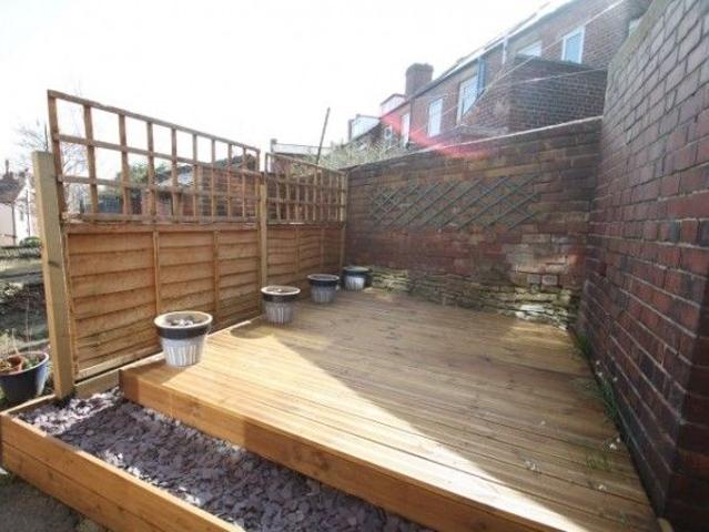 4 Bed Bright 4 Bedroom House, Crookes