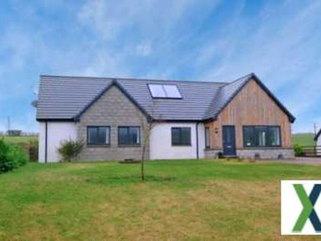 4 bed bungalow for sale