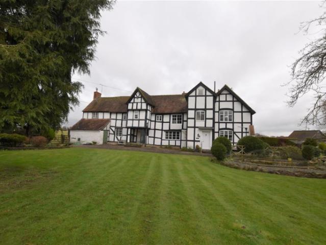 4 BED Character Property To rent