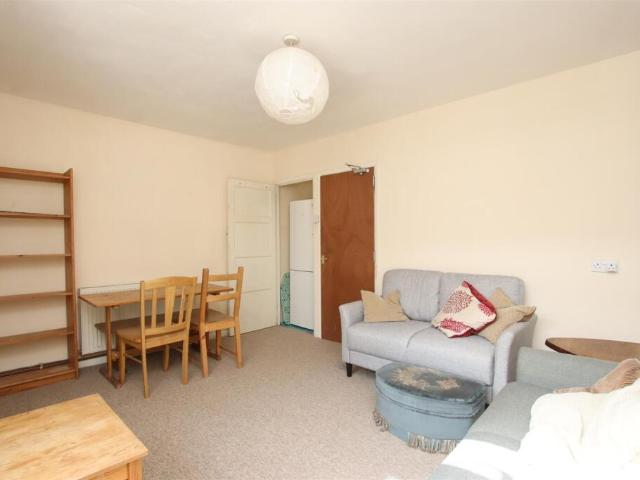 4 bed Detached to rent in Bath Somerset, BA2, from Aspire to Move. 35040